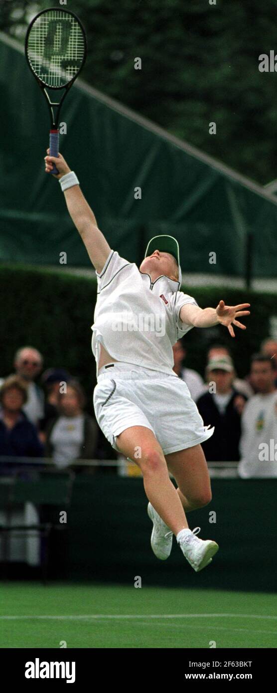 Louise latimer Banque de photographies et d’images à haute résolution ...