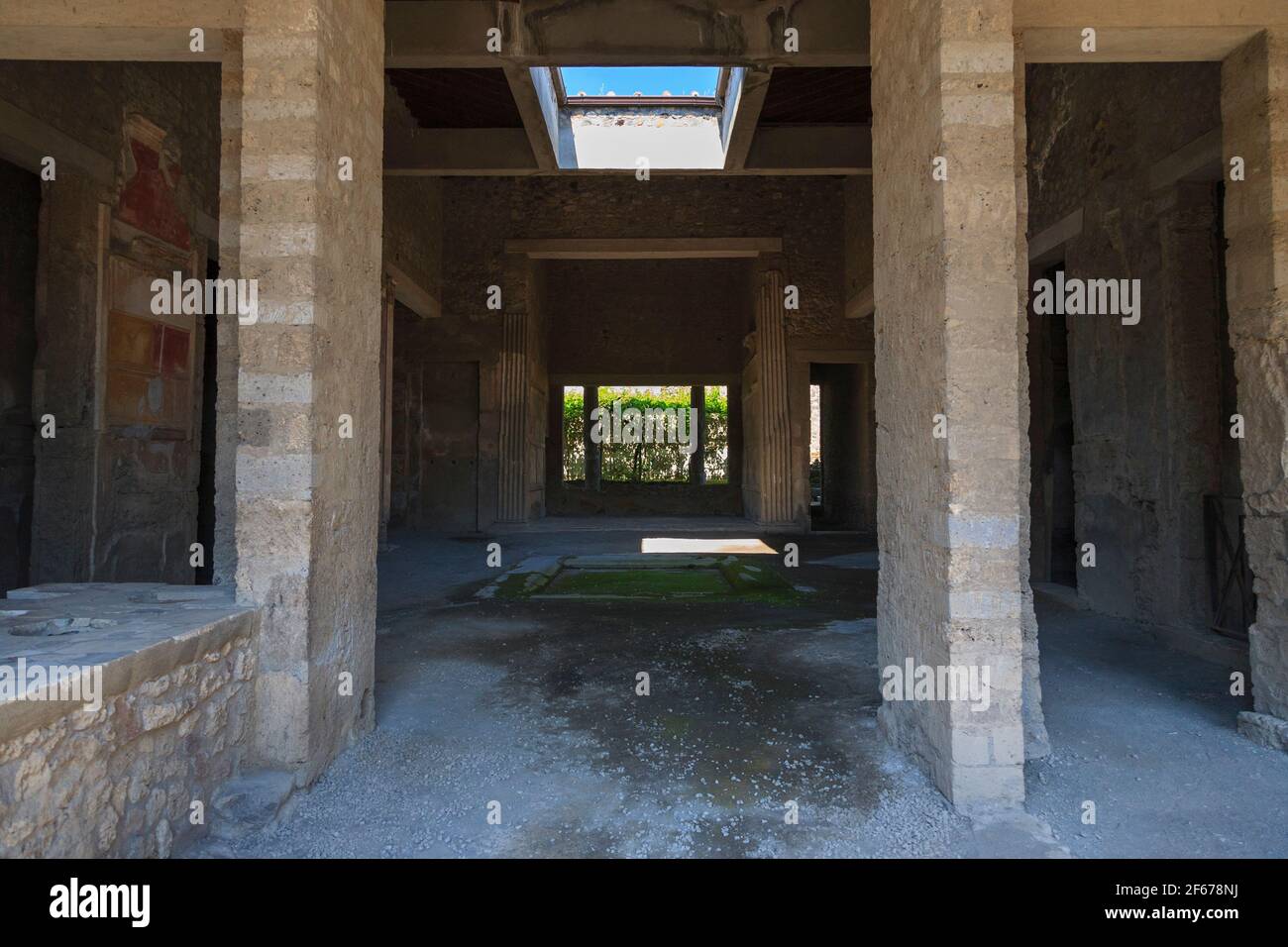 Impluvium Atrium Banque d'image et photos - Alamy