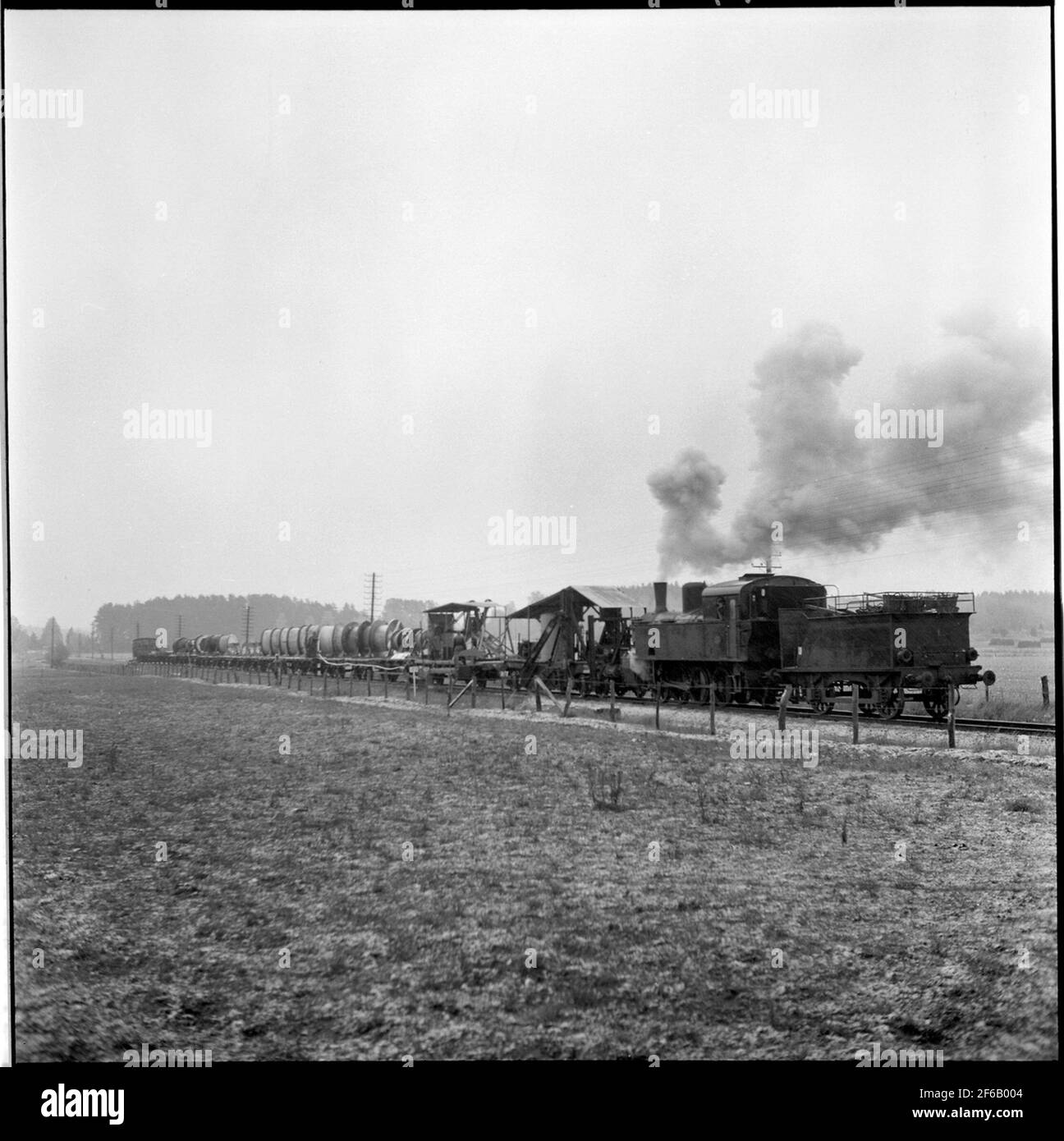 Train de câbles. Dégragation des télécommunications dans le remblai ...
