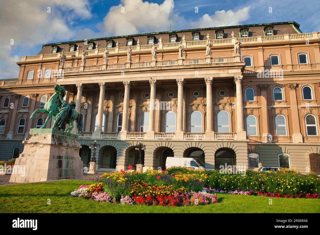 Buda royal palace Banque de photographies et d’images à haute ...
