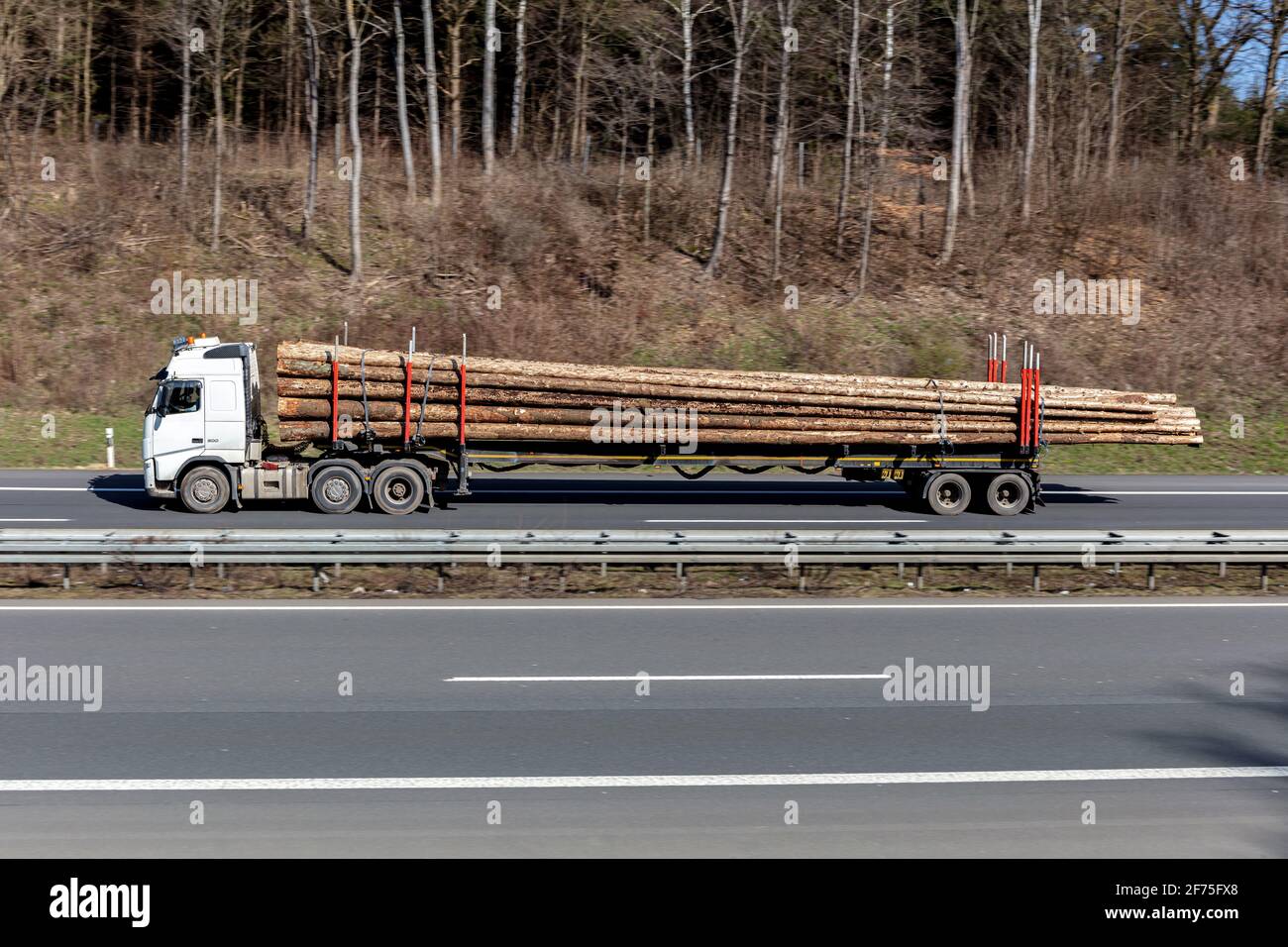 Grumes de transport de camions Banque de photographies et d’images à ...