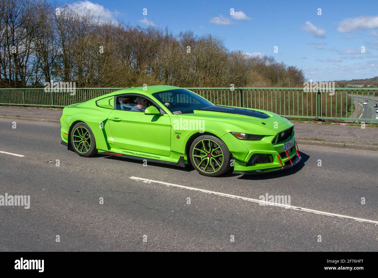 Ford mustang gt 5 0 v8 Banque de photographies et d’images à haute résolution - Alamy