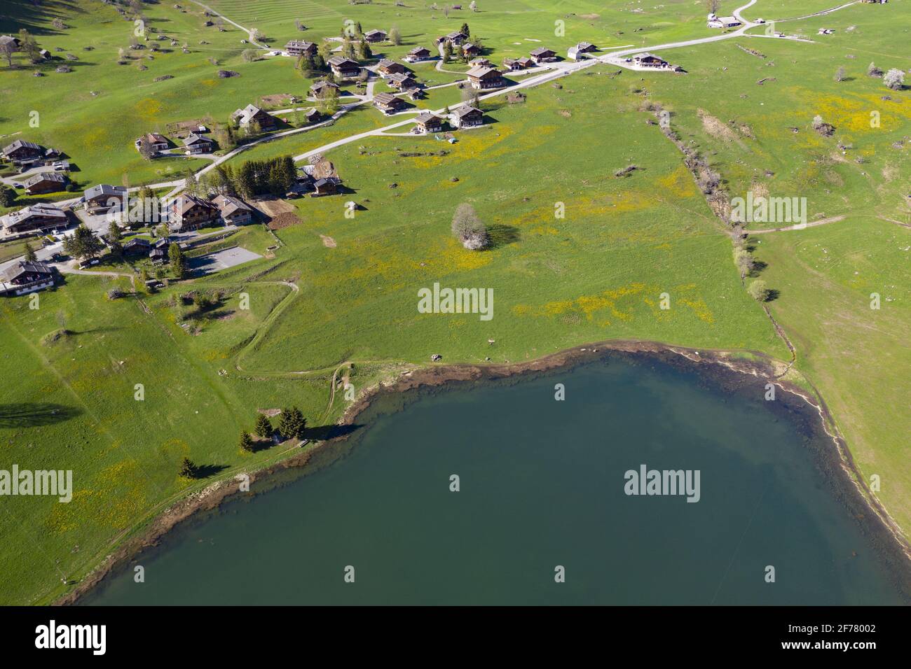 France, haute Savoie, la Clusaz, Lac des Confins (1358 m) sentiers et ...