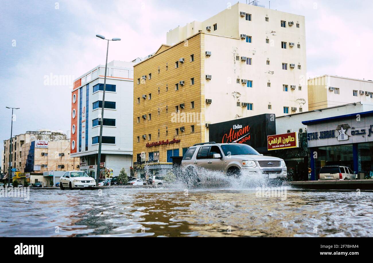 Inondation saoudienne Banque de photographies et d’images à haute résolution - Alamy
