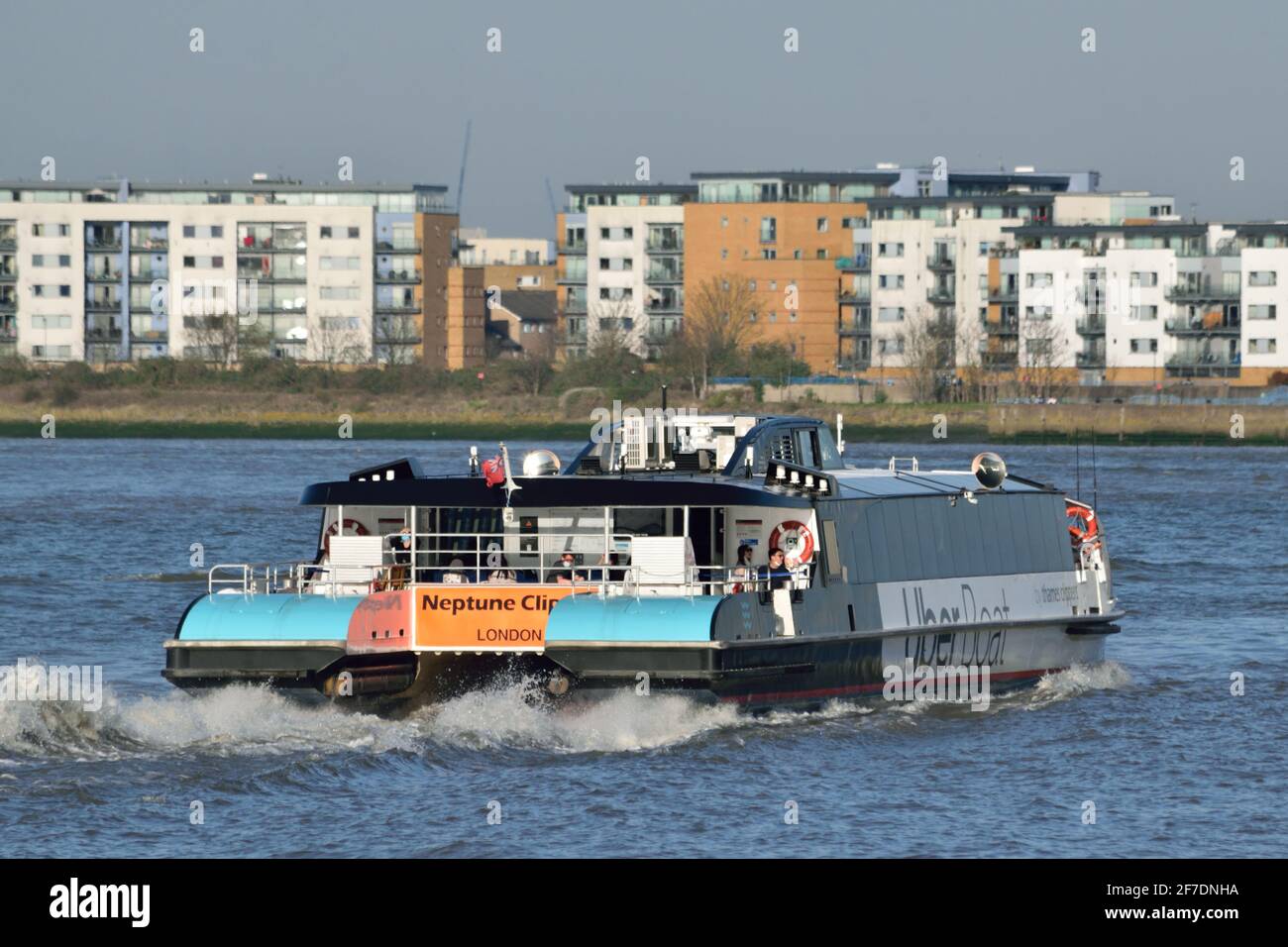 Neptune clipper sur la tamise Banque de photographies et d’images à ...