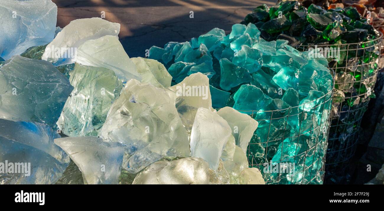 Verre volcanique amorphe Banque de photographies et d’images à haute ...