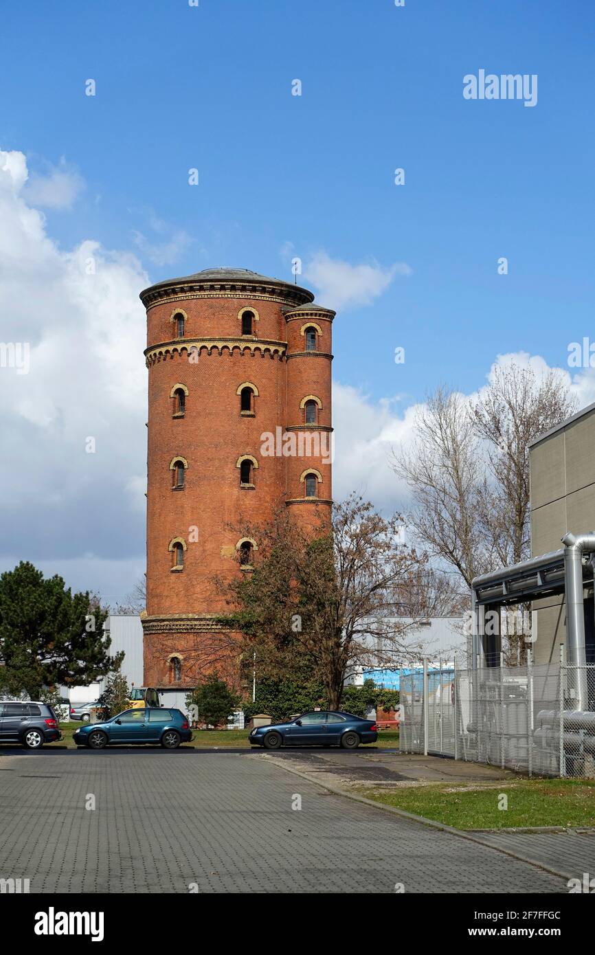 Ancienne usine a gaz a tours Banque de photographies et d’images à ...
