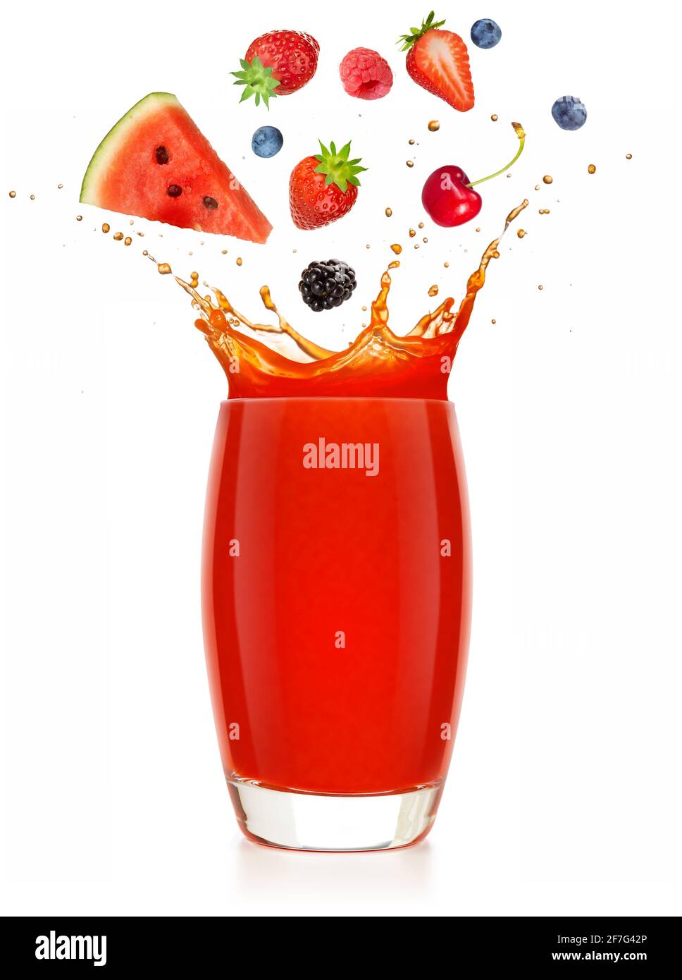 Verser le jus d'orange dans un verre Banque de photographies et d ...