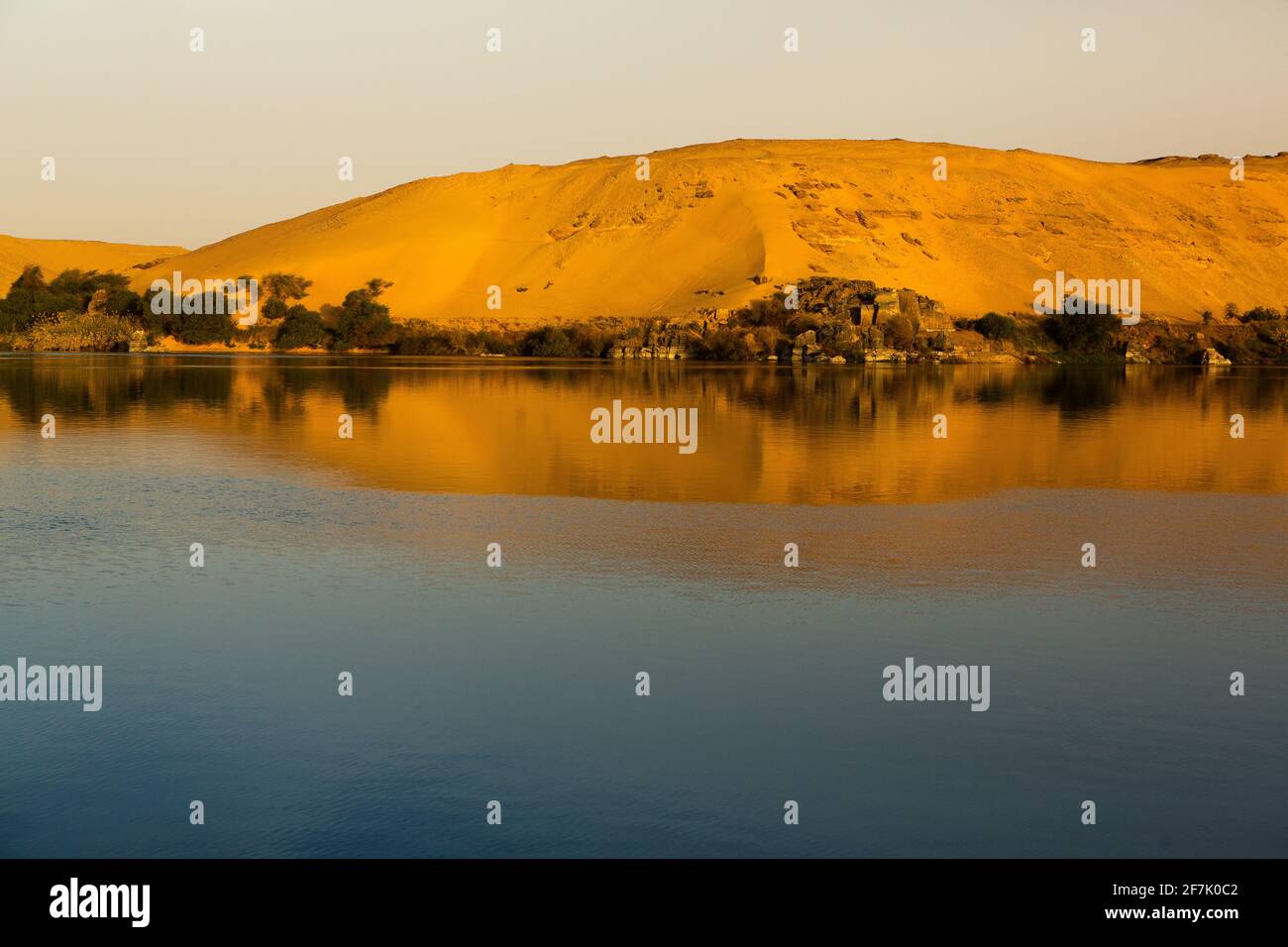 La Source Du Nil Bleu Banque d'image et photos - Alamy