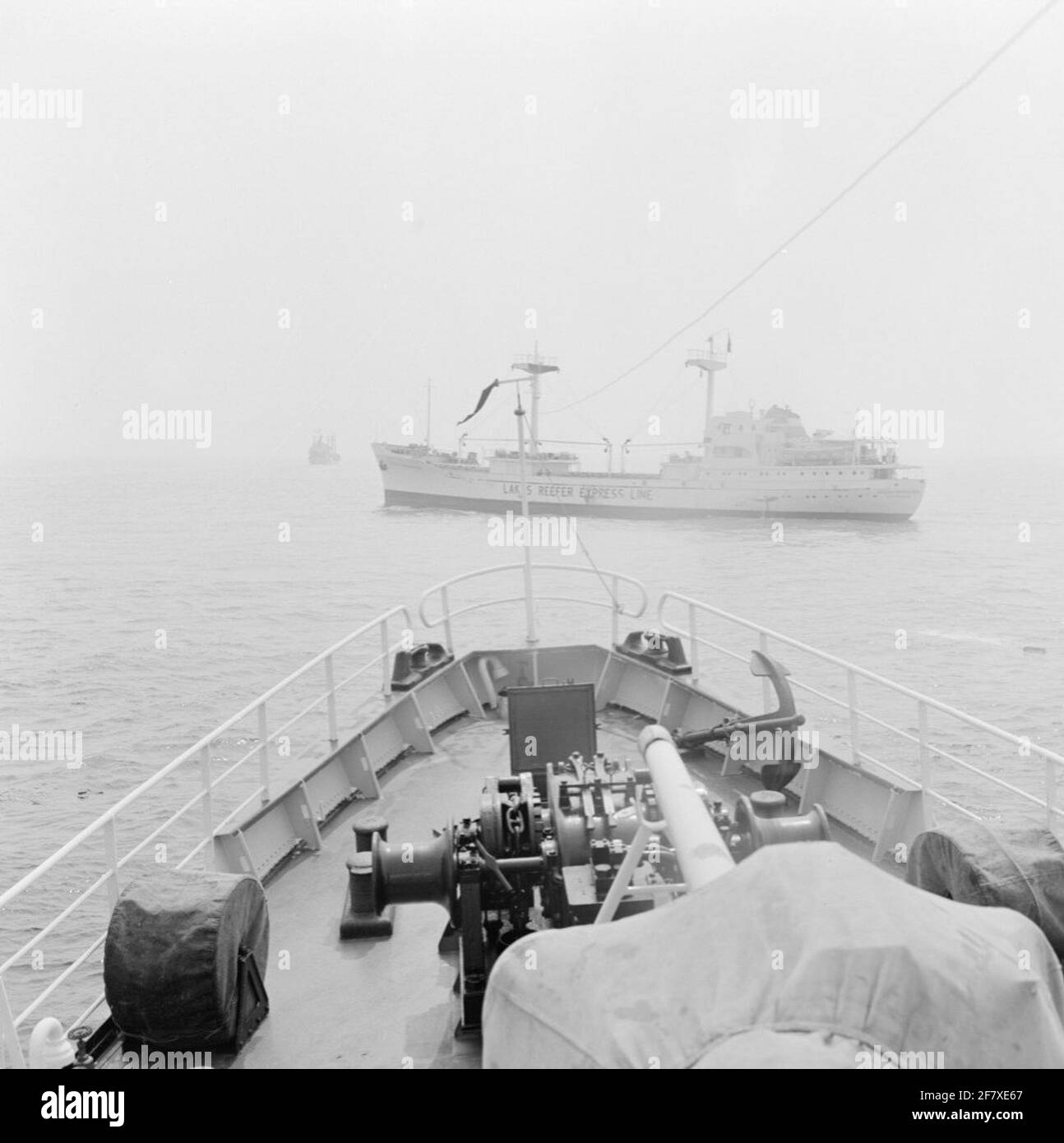 Les taxes des navires de mer sont effectuées par le pilotage qui fait ...