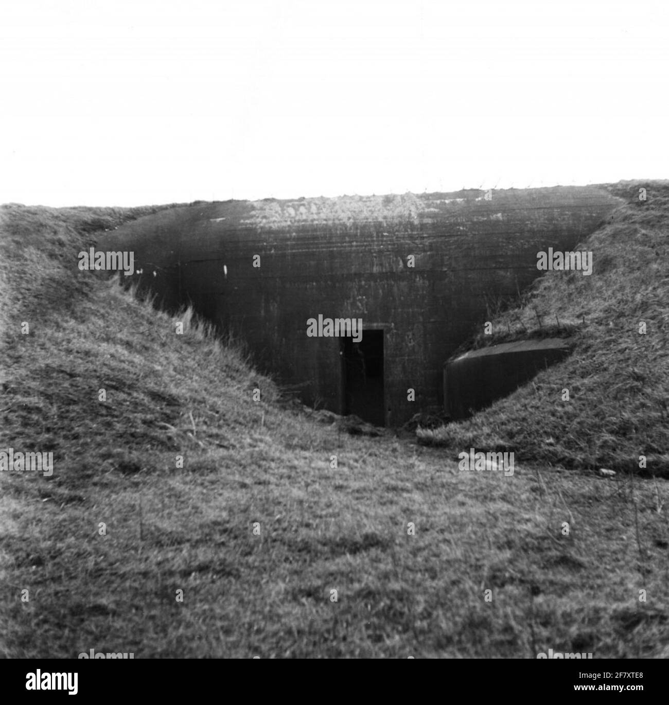 Bunker allemand de la Seconde Guerre mondiale dans les dunes à ...