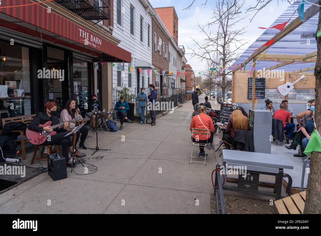Tomoya ogawa Banque de photographies et d’images à haute résolution - Alamy