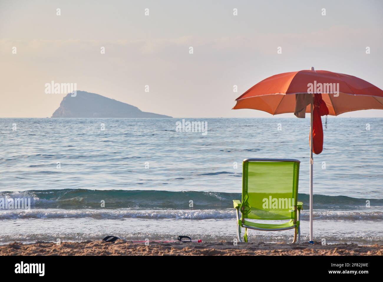 photos d'une plage le soir, jour ensoleillé Photo Stock - Alamy