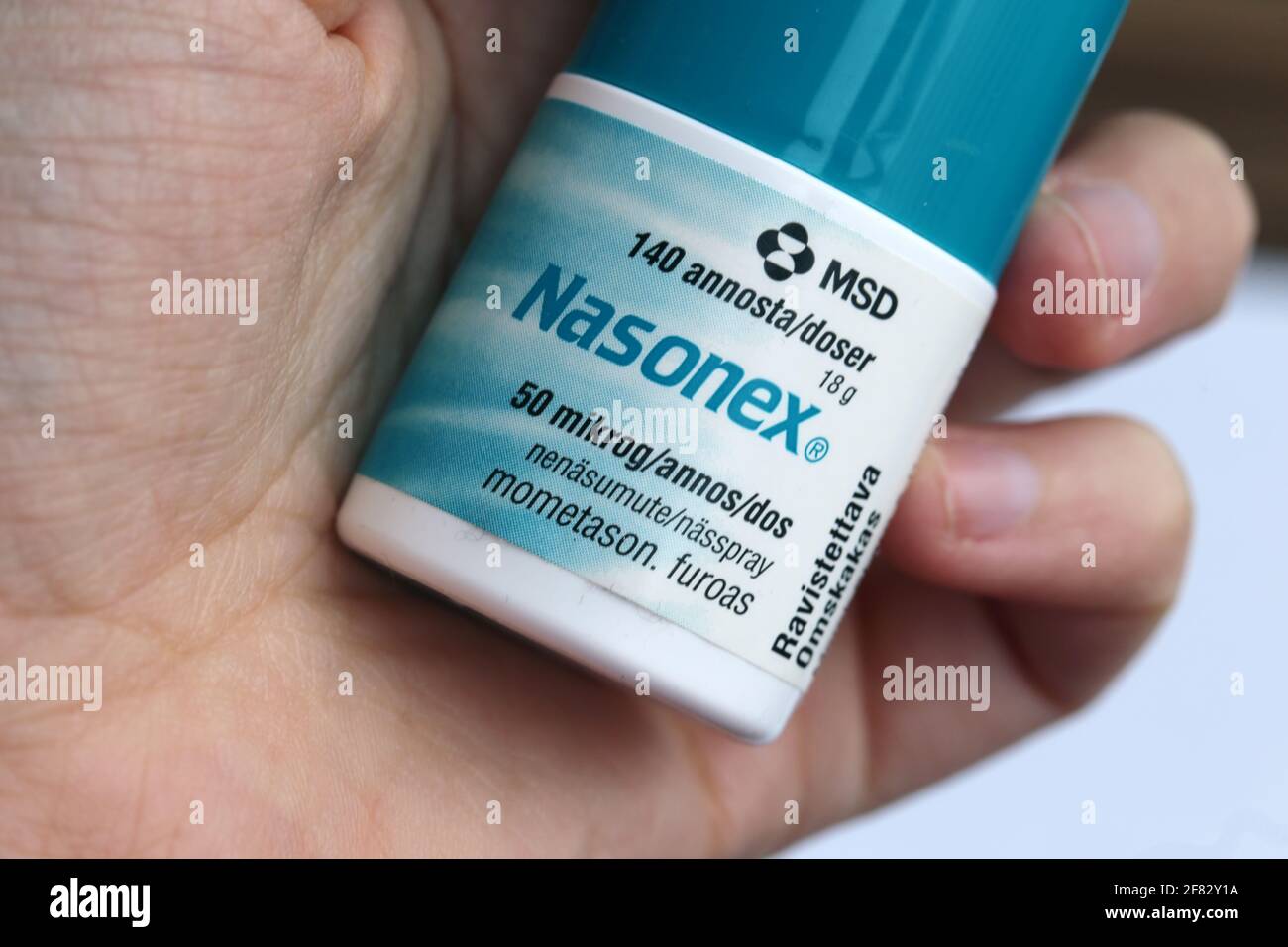 Pulvérisation de mométason nasal appelée Nasonex par MSD. Ce médicament ...