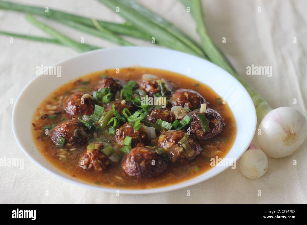 VEG Manchurien. Un savoureux plat indo chinois avec des boulettes de ...