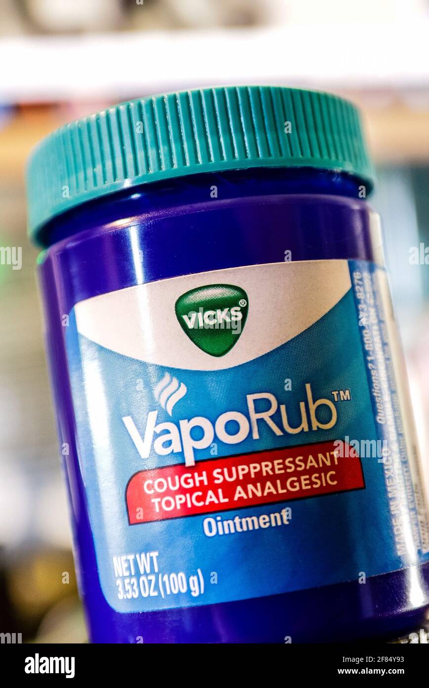 Vicks vaporub Banque de photographies et d’images à haute résolution ...