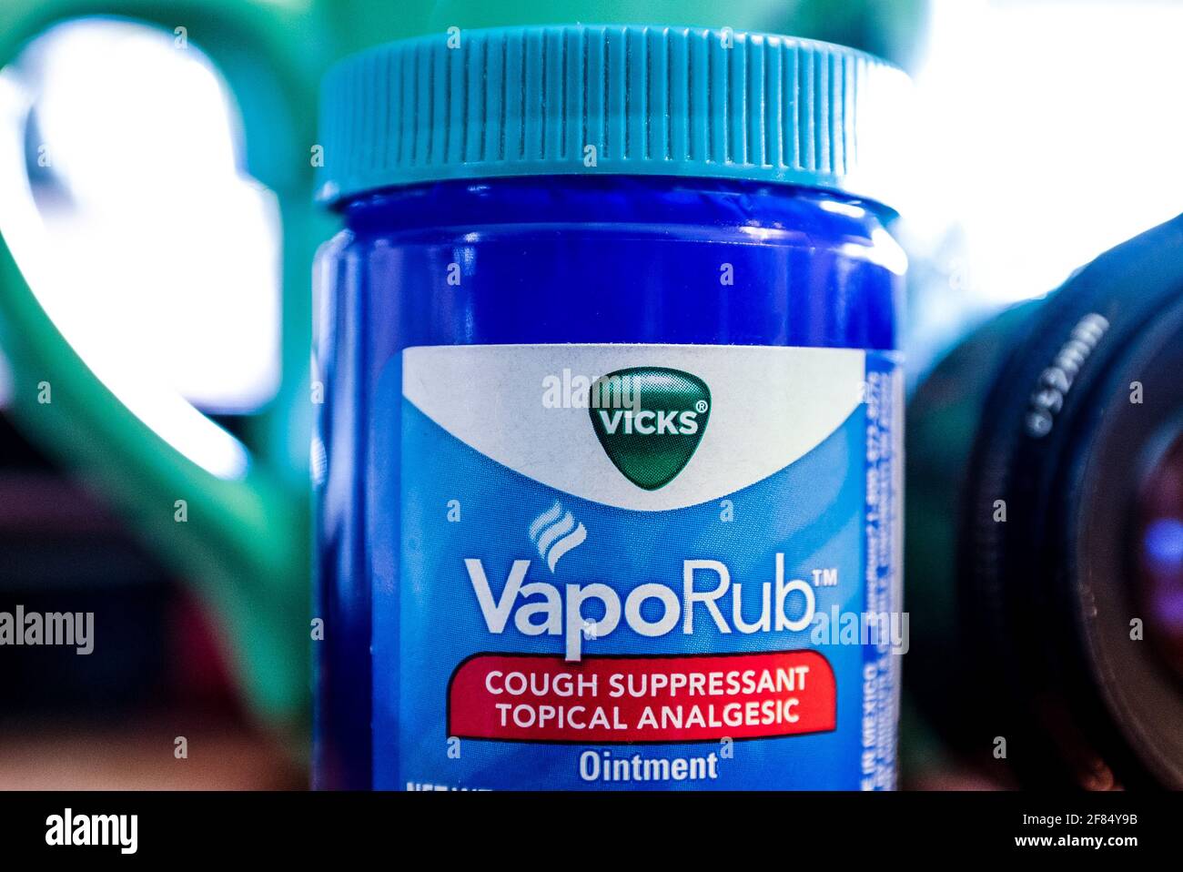Vicks ointment Banque de photographies et d’images à haute résolution ...