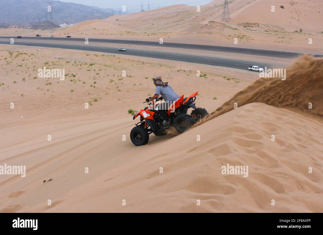 Quadbike desert Banque de photographies et d’images à haute résolution ...