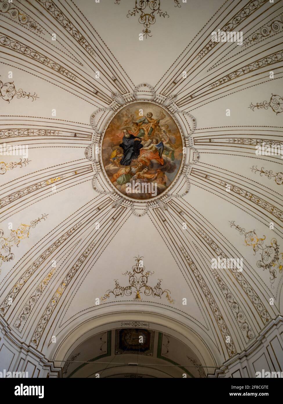Plafond décoré de fresques Banque de photographies et d’images à haute ...