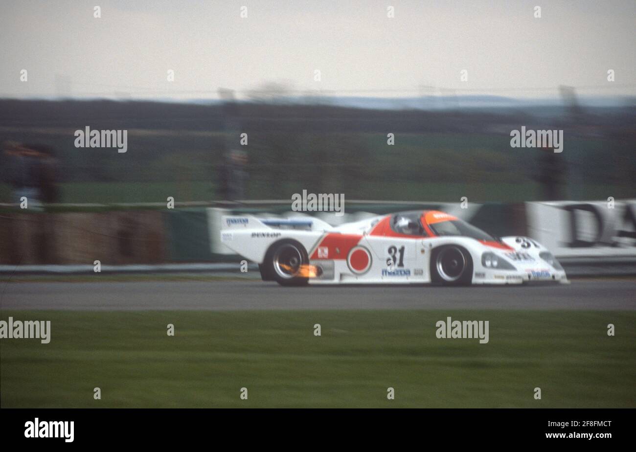 Yojiro terada Banque de photographies et d’images à haute résolution ...