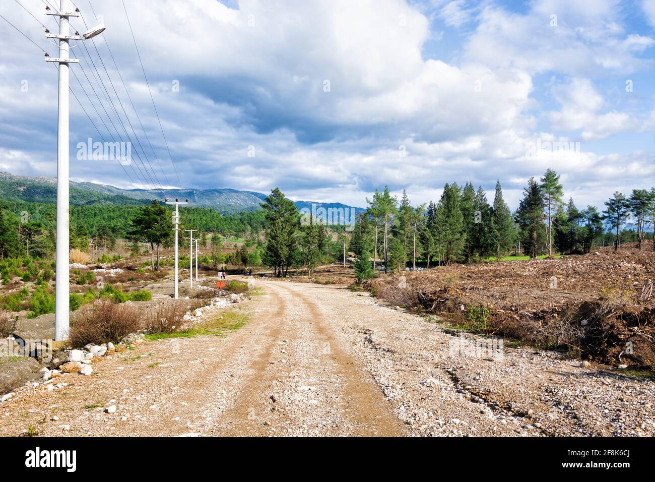 Route caillouteuse Banque de photographies et d’images à haute ...
