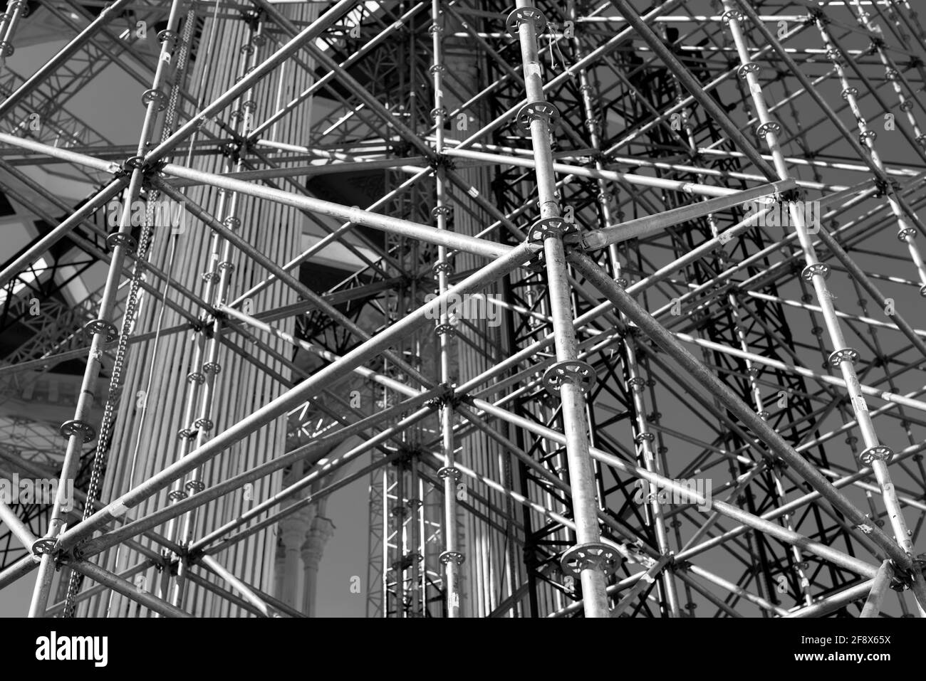 Construction des éléments d'échafaudage. Tubes et barres d'échafaudage ...