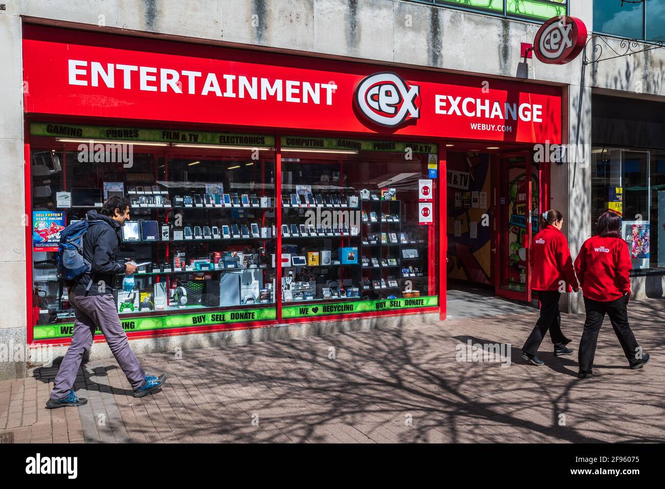 Cex high street Banque de photographies et d’images à haute résolution ...