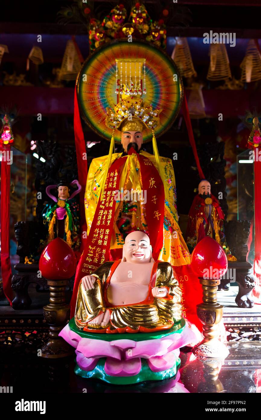 Avec la pagode quan am Banque de photographies et d’images à haute ...