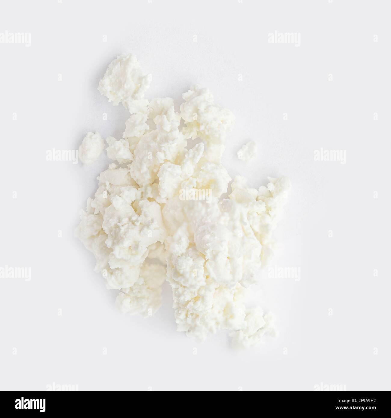 Fromage cottage sur fond blanc Banque de photographies et d’images à ...