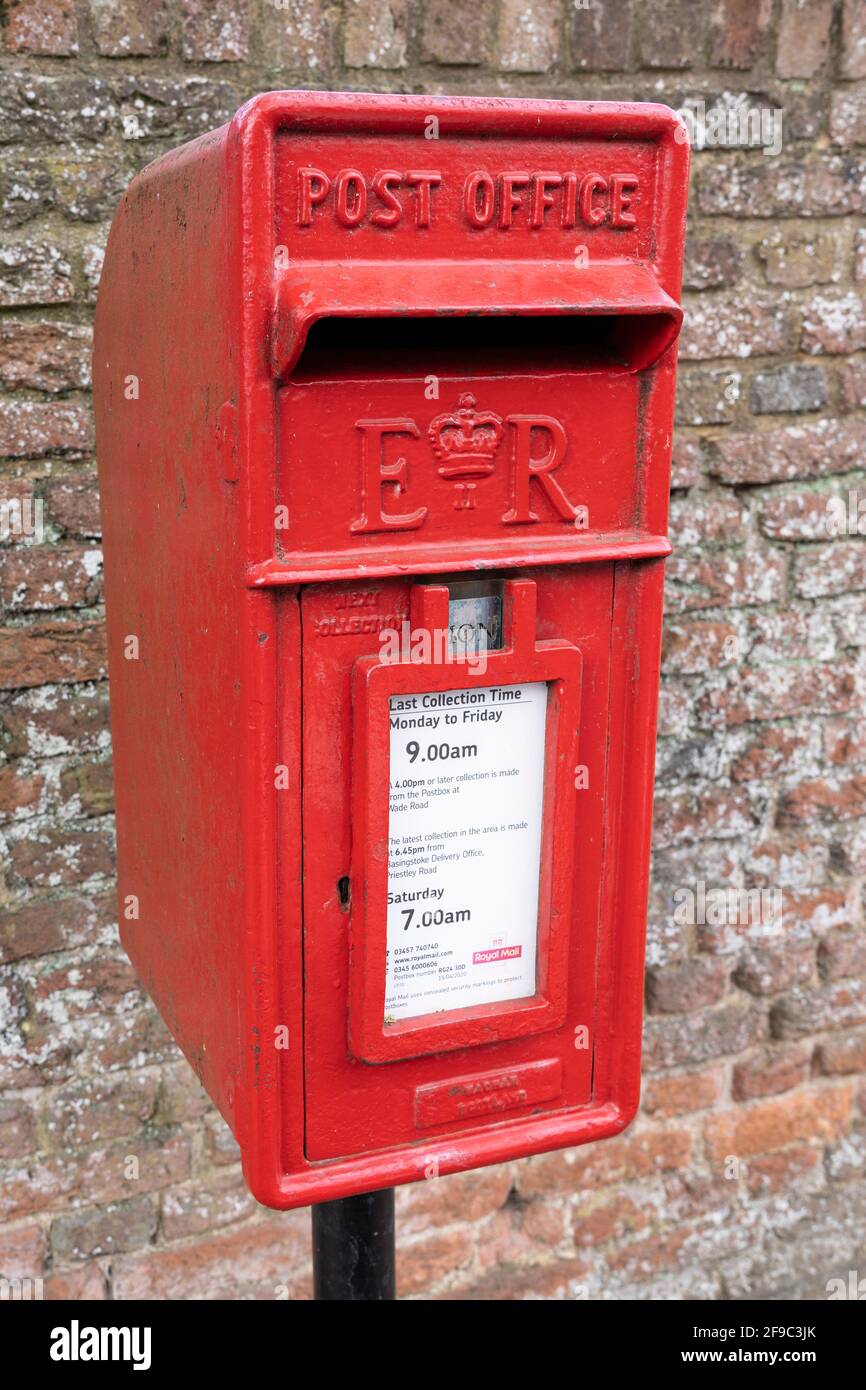 Boîte postale royale Banque de photographies et d’images à haute ...