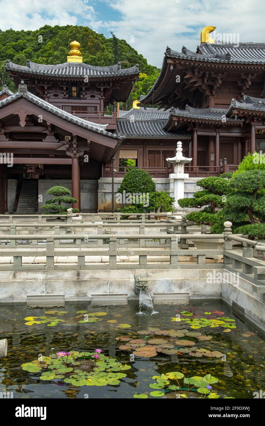 Chi lin Banque de photographies et d’images à haute résolution - Alamy