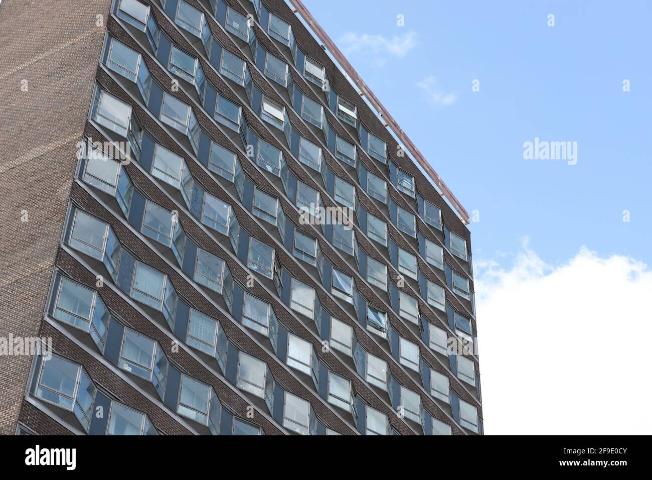 Brooke House, Basildon, Essex - un immeuble emblématique classé de 14 ...