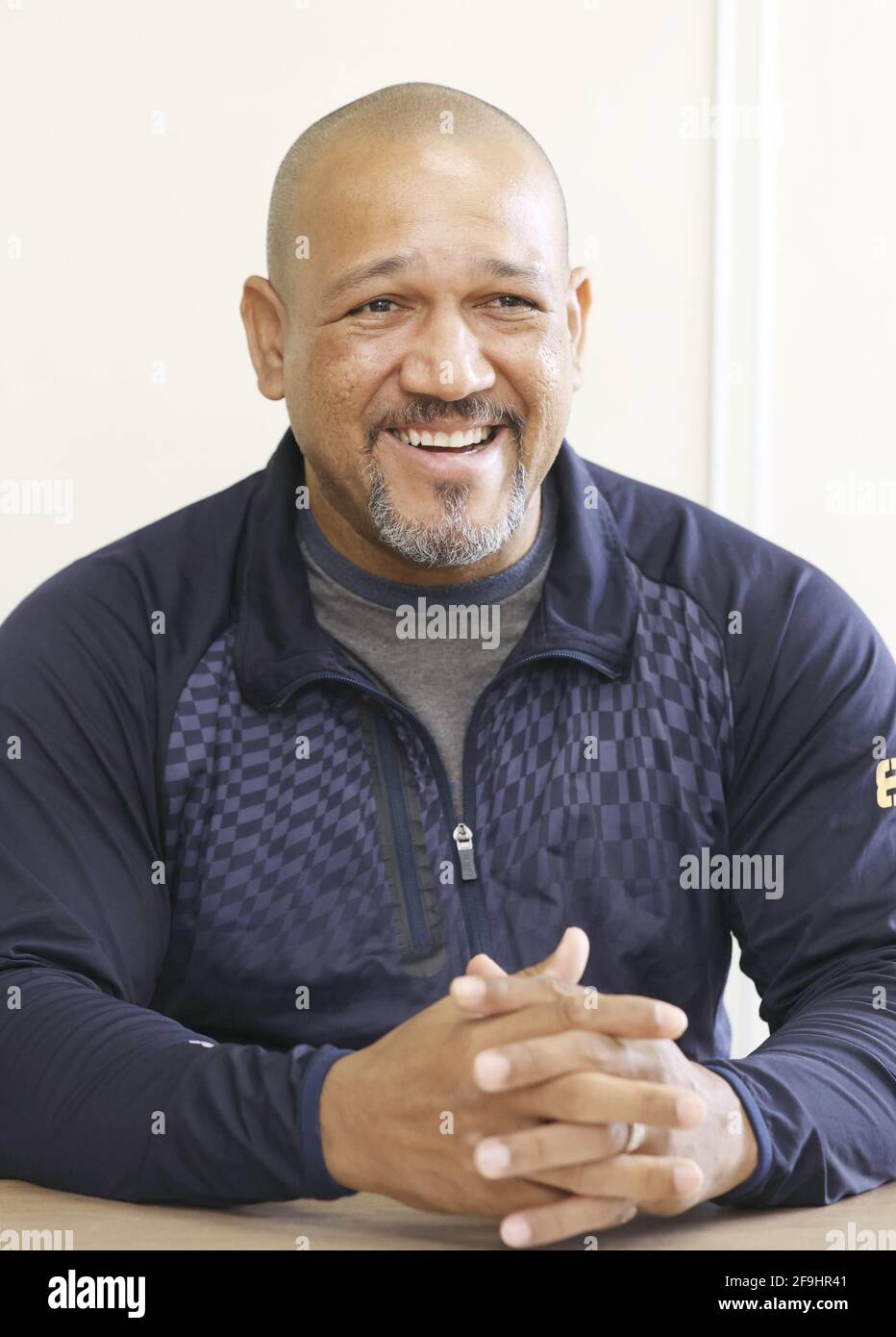 Alex Ramirez, ancien directeur de Dena BayStars, qui a recueilli 2,017 ...