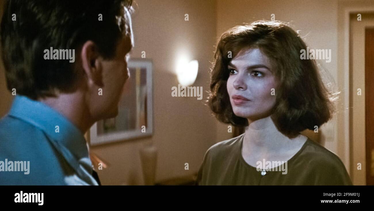 ÉTATS-UNIS. Jeanne Tripplehorn et Michael Douglas dans une scène de (C ...
