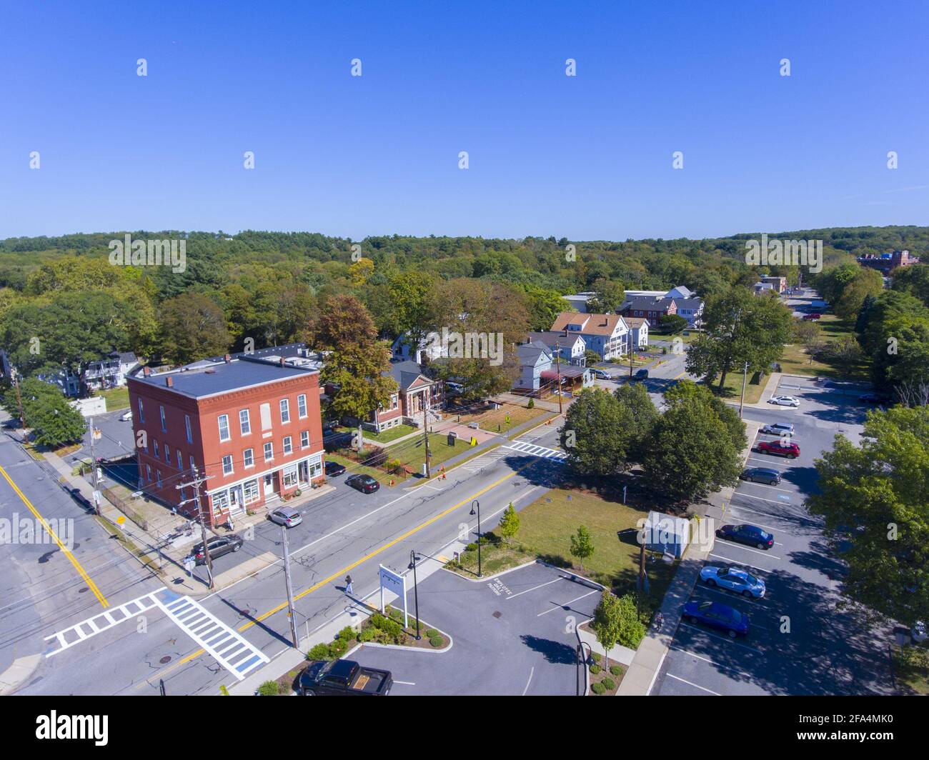 Vue aérienne du centre-ville d'Ashland, y compris l'église fédérée et l ...