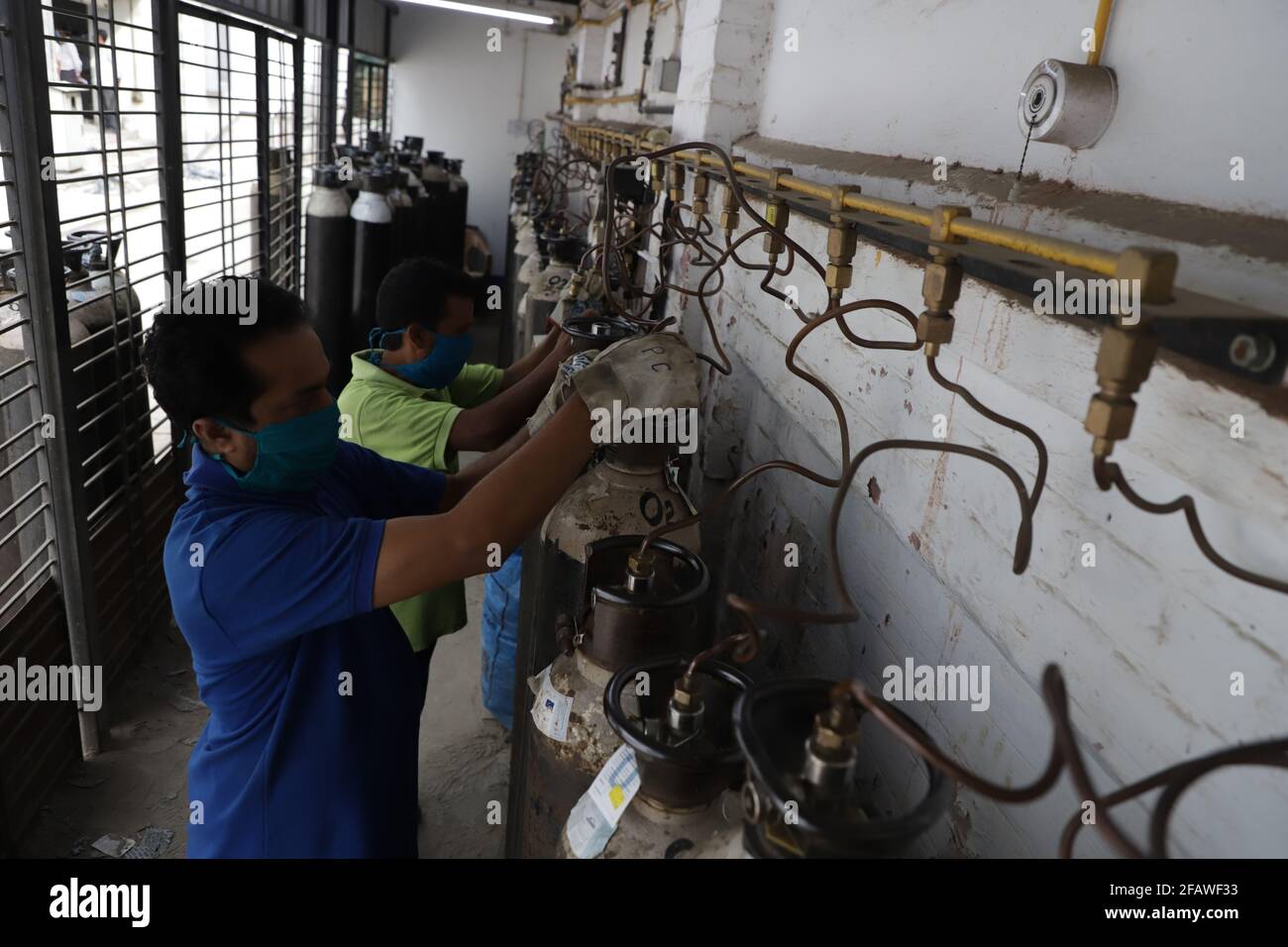 Oxygen cylinders Banque de photographies et d’images à haute résolution ...