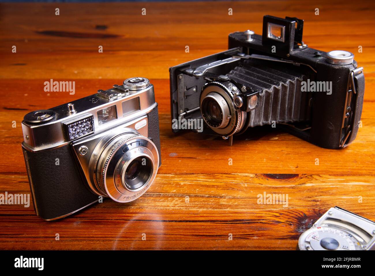 Appareil photo ancien Banque de photographies et d’images à haute ...