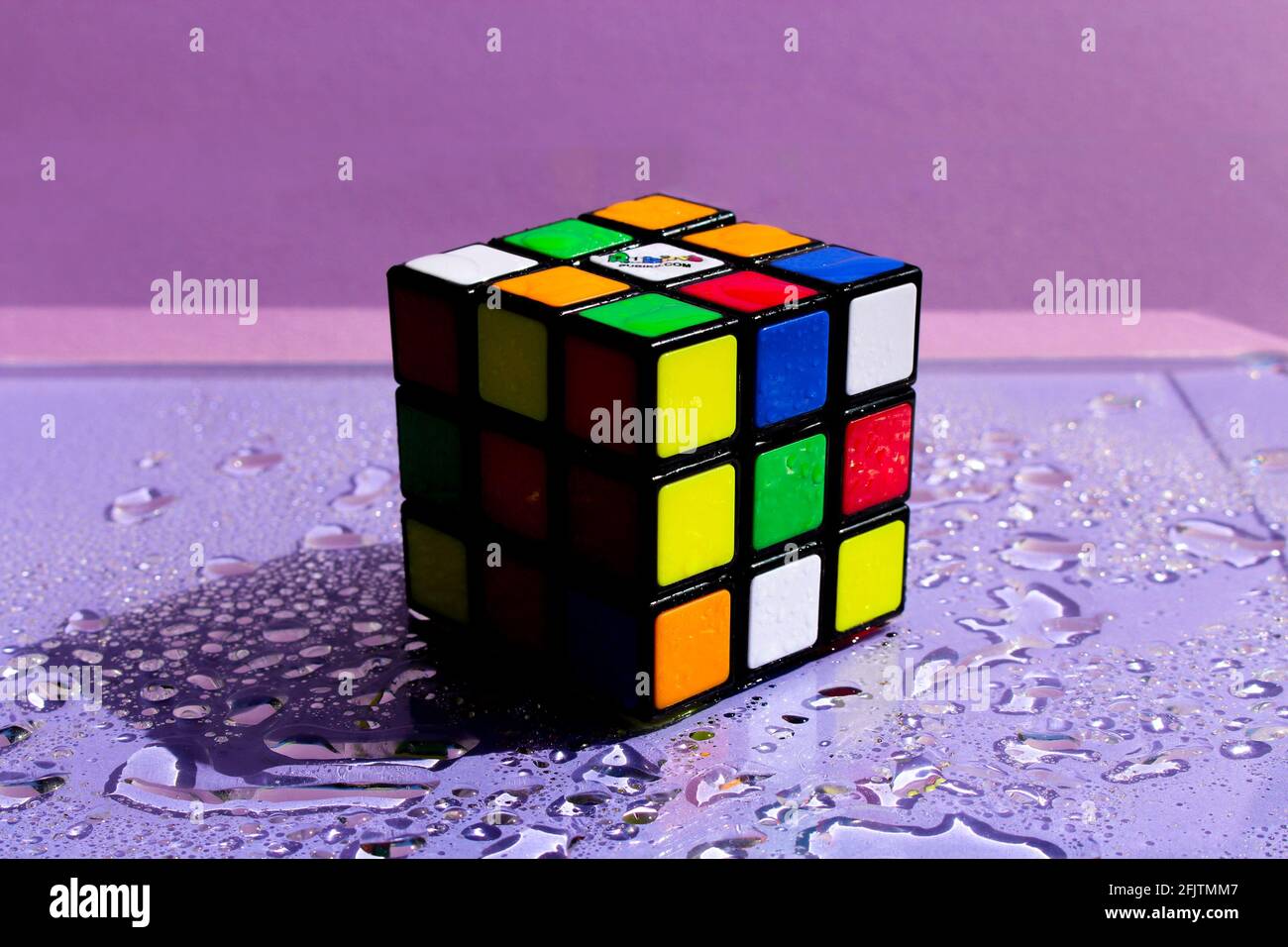 Water cube Banque de photographies et d’images à haute résolution - Alamy