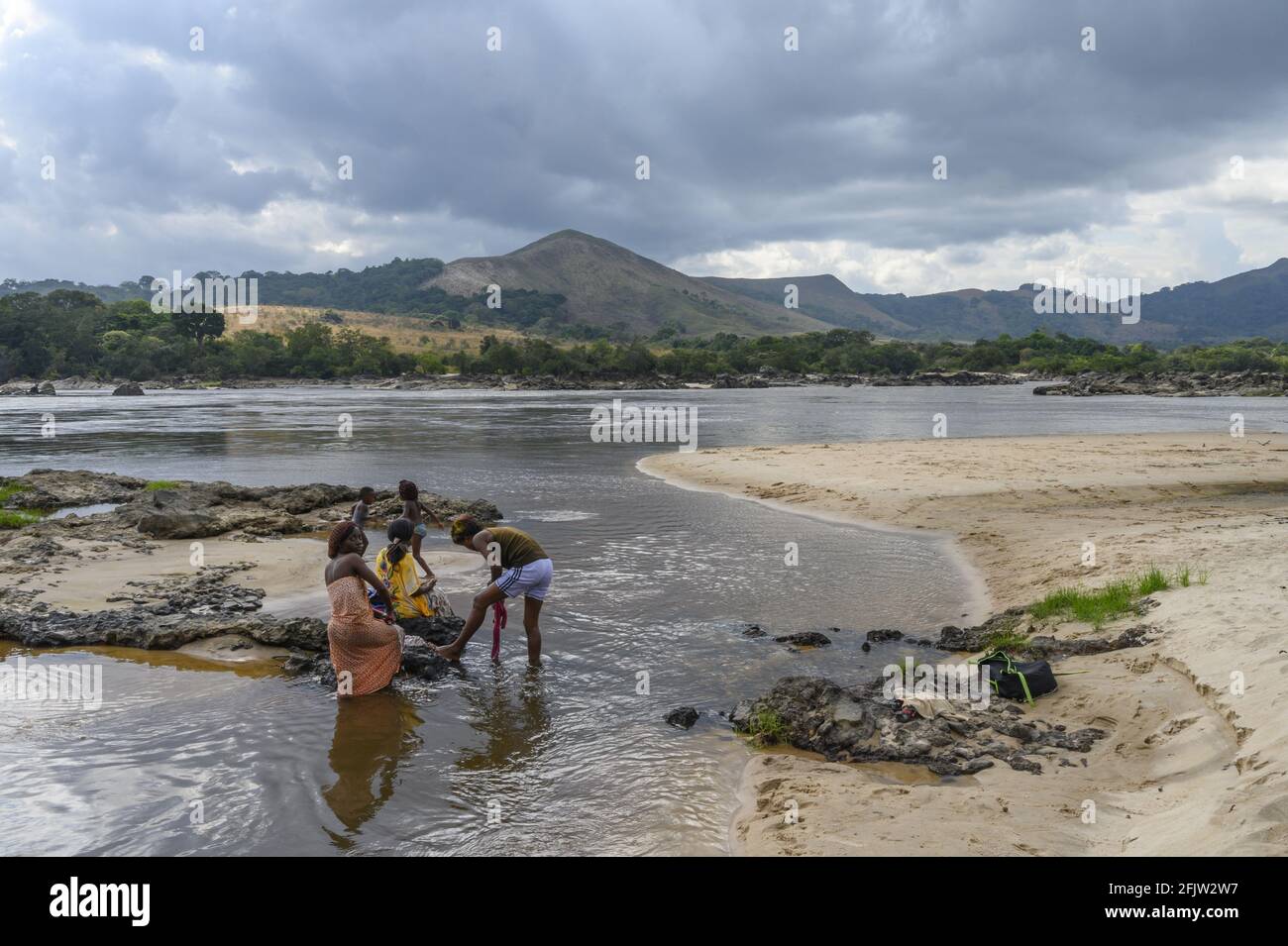 Fleuve ogooué gabon Banque de photographies et d’images à haute ...
