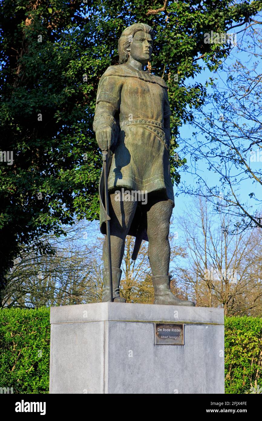 Statue de Johan de Rode Ridder (Jean le Chevalier rouge), héros de la ...