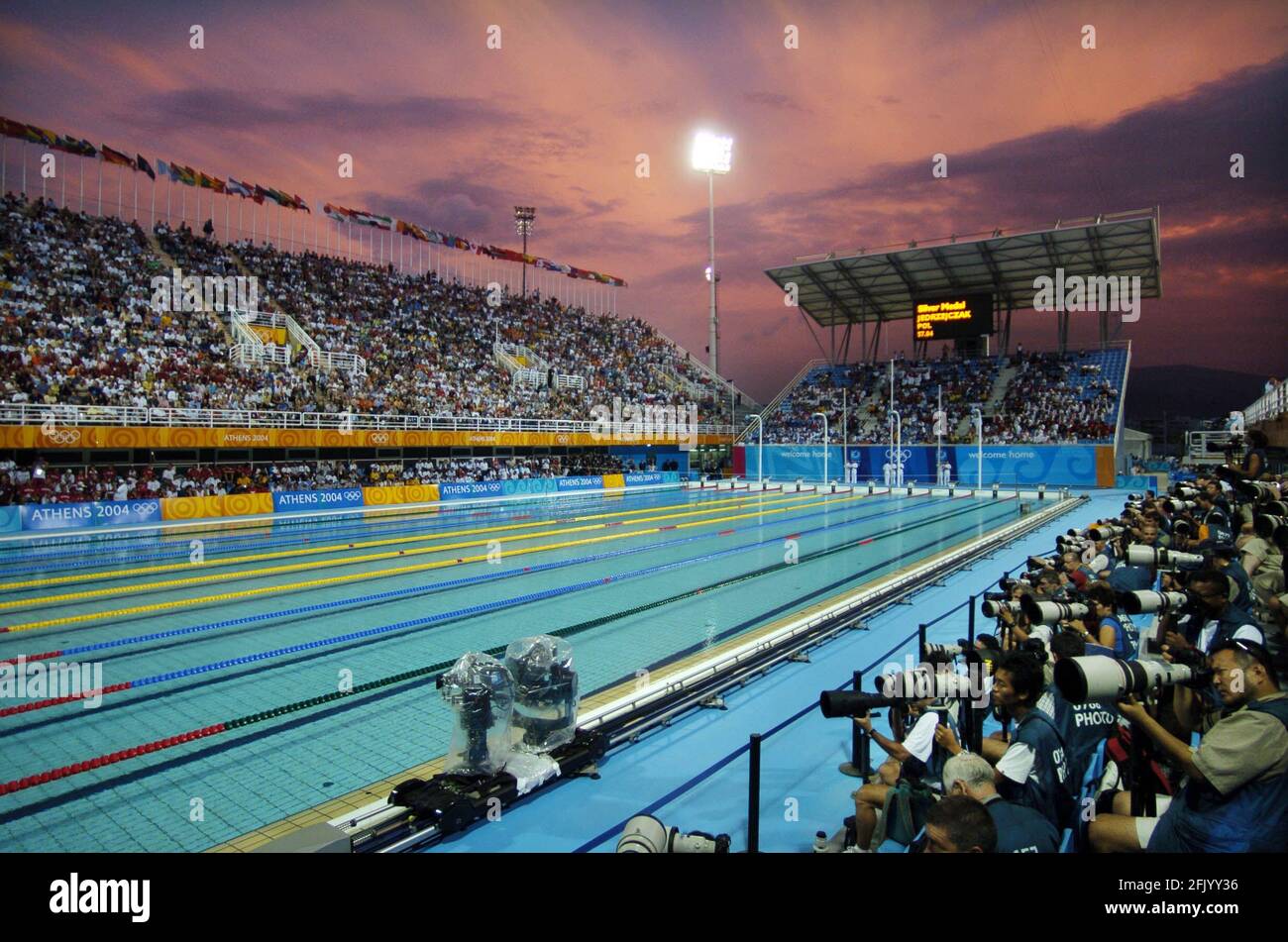 Jeux natation Banque de photographies et d’images à haute résolution ...