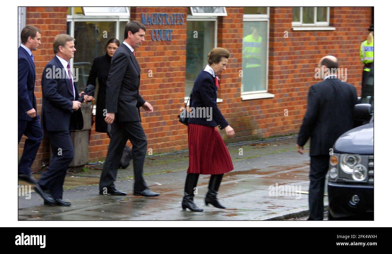 La princesse Anne quitte le tribunal de la magistrature de Slough avec ...