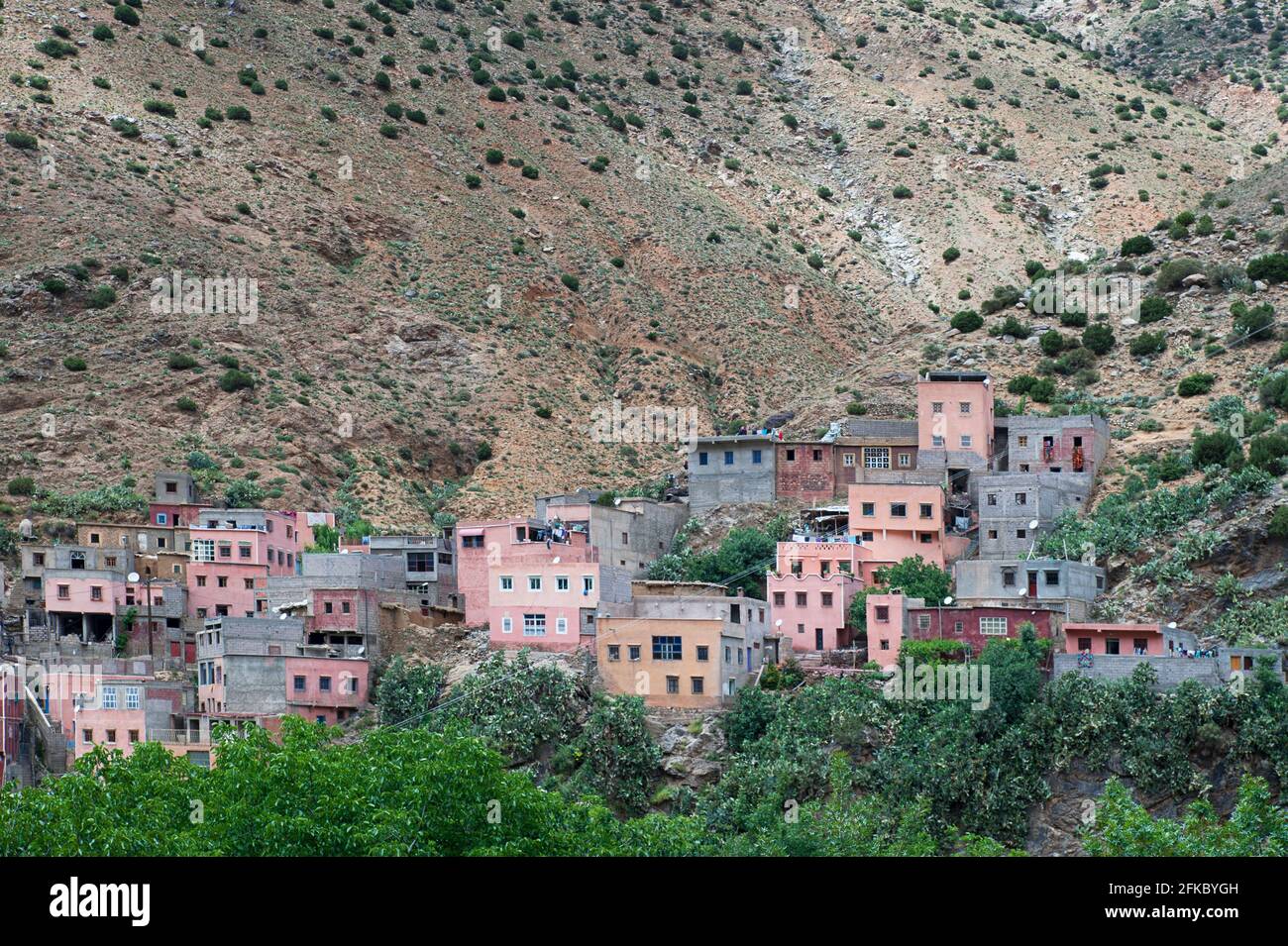 Le village berbère solitaire de STI Fadma, également connu sous le nom ...