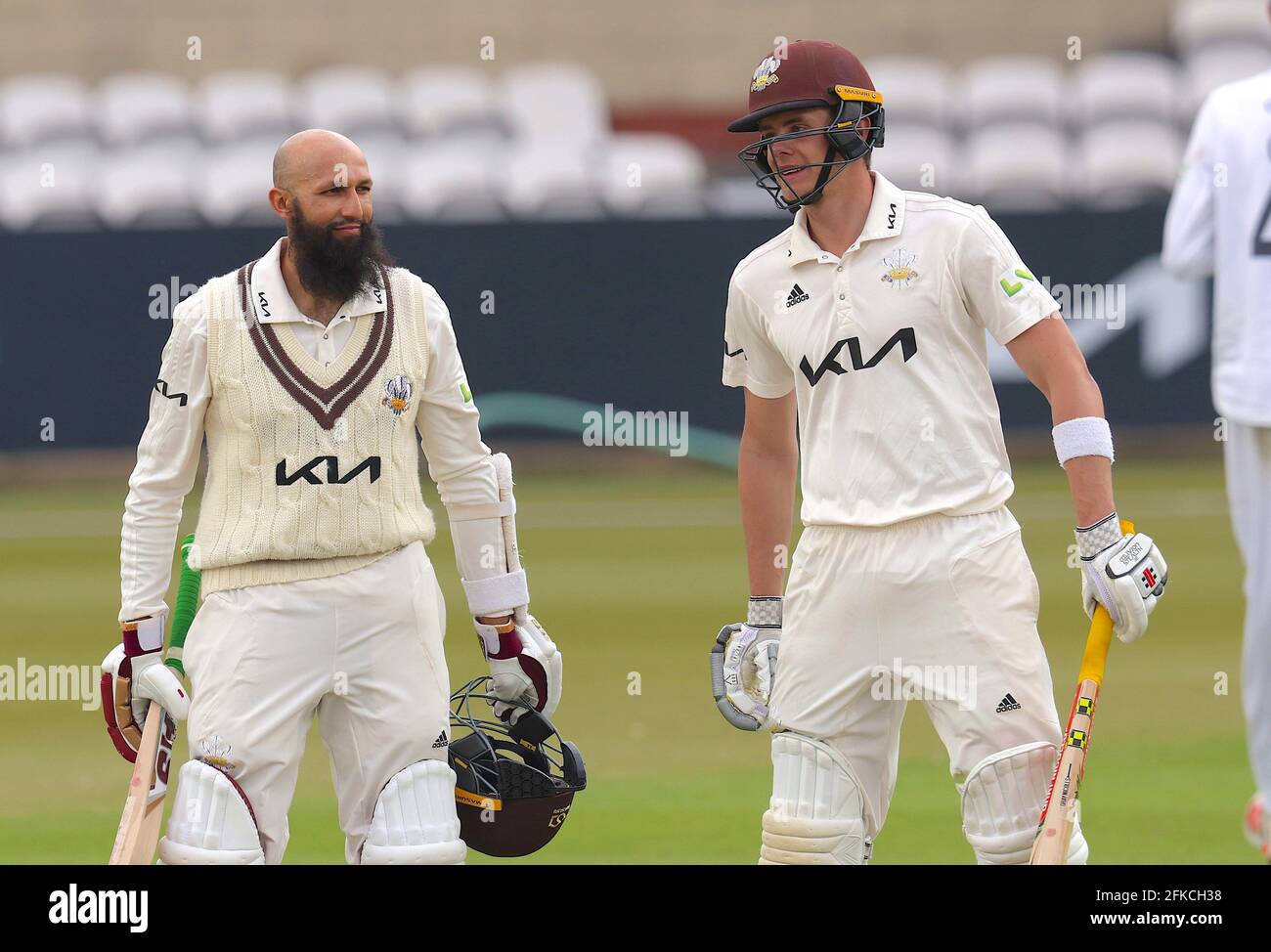 30 avril 2021. Londres, Royaume-Uni. Le Hashim Amla de Surrey atteint ...