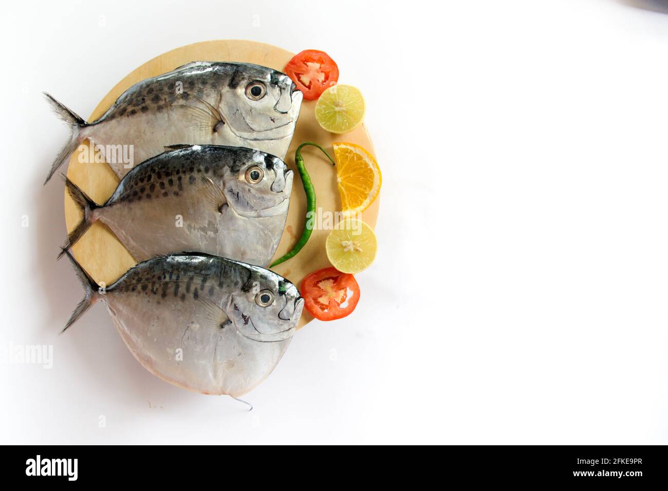 Poisson mene Banque de photographies et d’images à haute résolution - Alamy