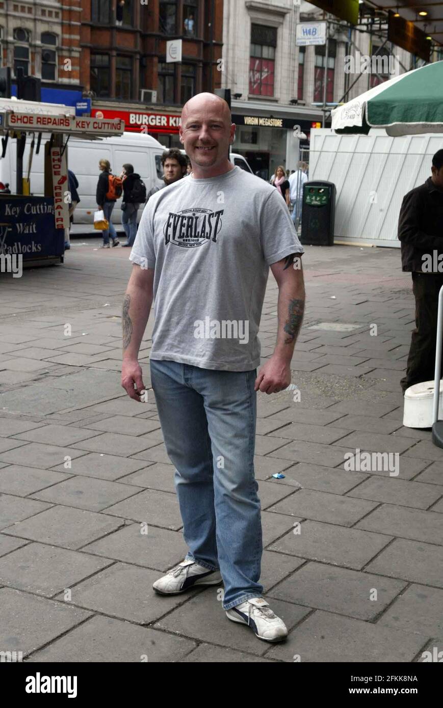 Dr simon clark Banque de photographies et d’images à haute résolution ...