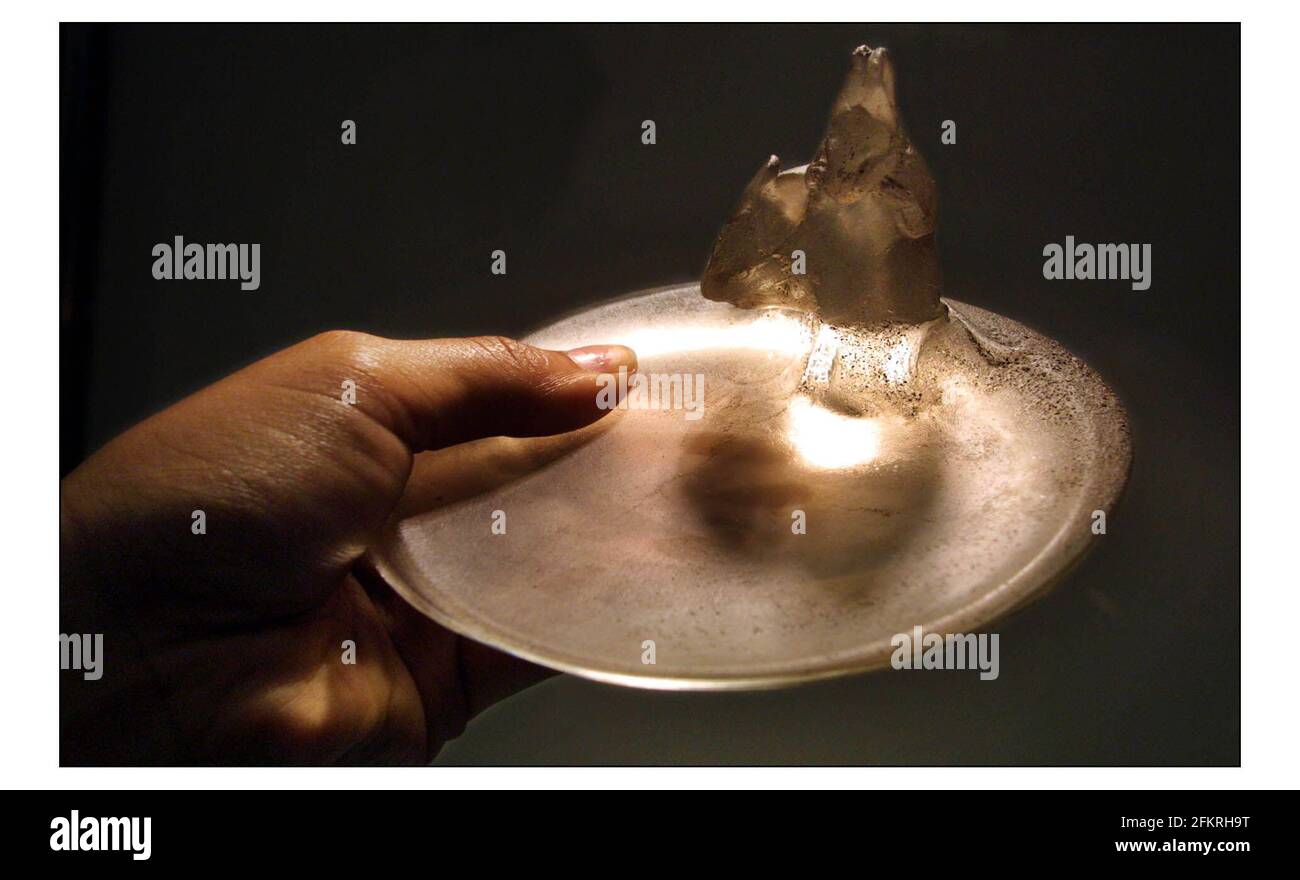 Lalique's Fingerprint sur la collection Christopher Vane Percy....UNE ...