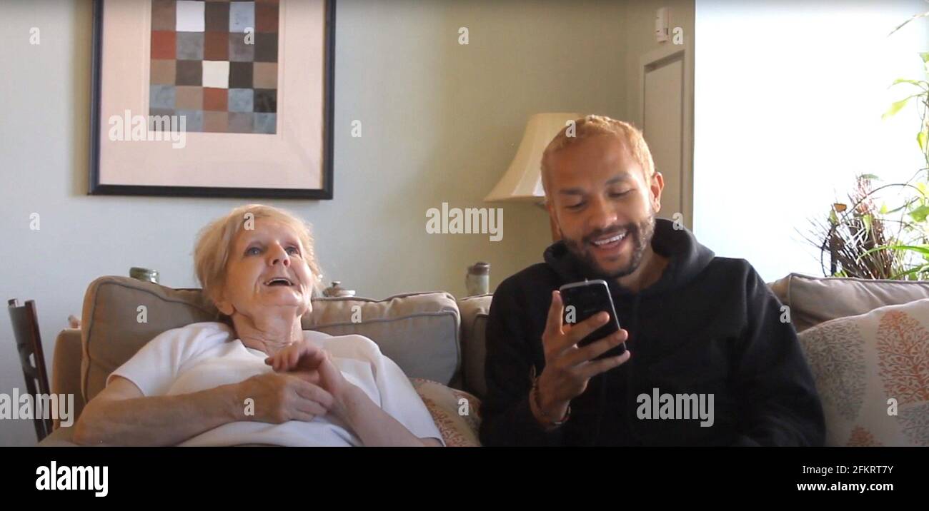 DUTY FREE, from left: Rebecca Danigelis, et son fils Sean-Pierre Regis ...