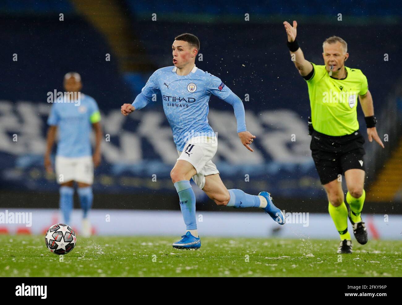 Phil foden psg Banque de photographies et d’images à haute résolution ...
