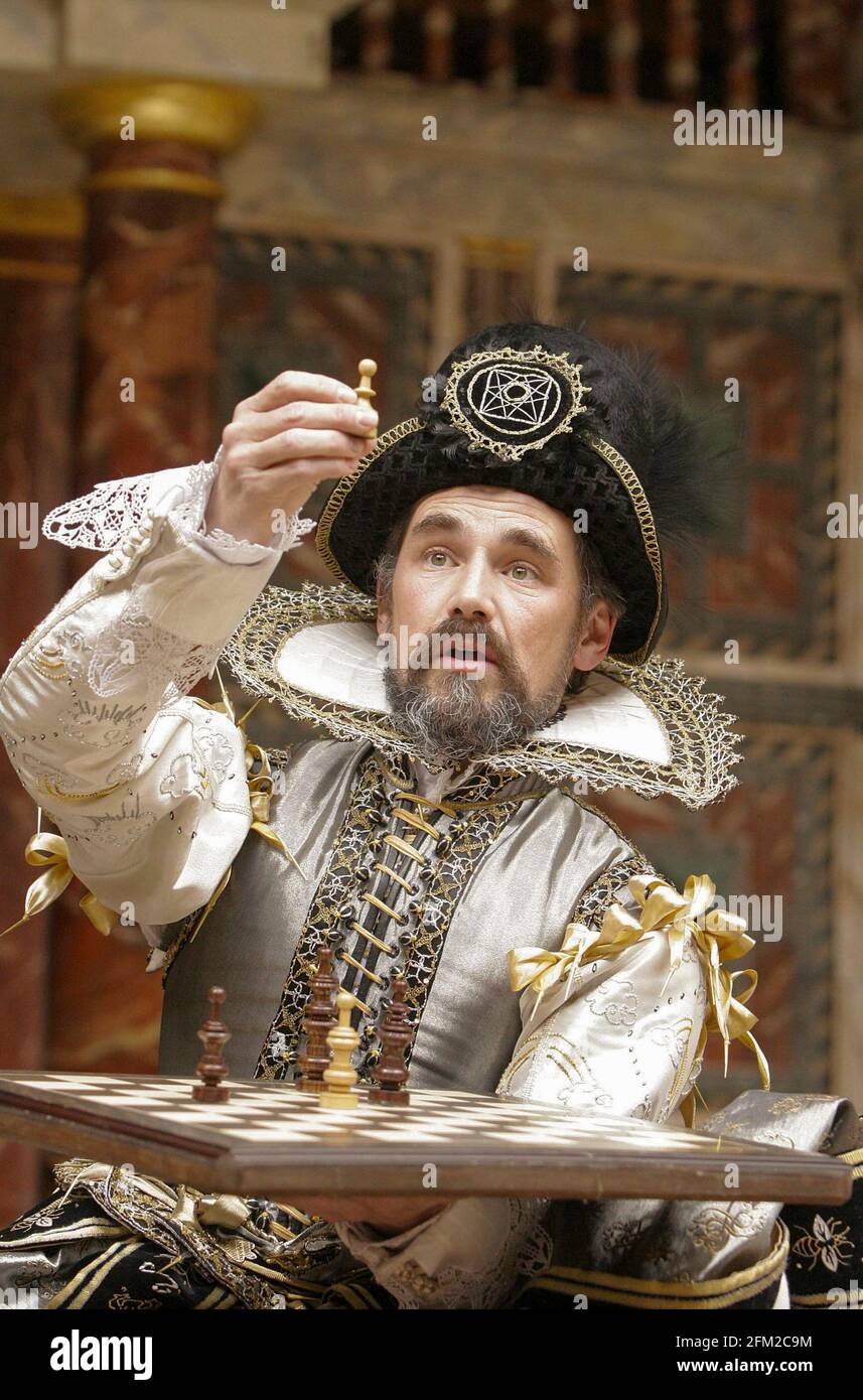 Mark rylance globe theatre Banque de photographies et d’images à haute ...